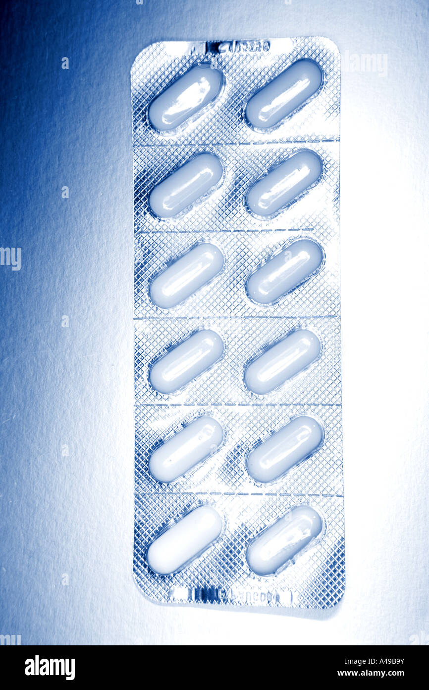 Capsules in packaging Stock Photo - Alamy