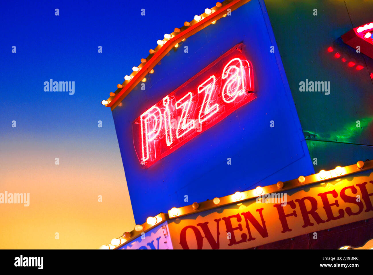 Diversion sign at night hi-res stock photography and images - Alamy