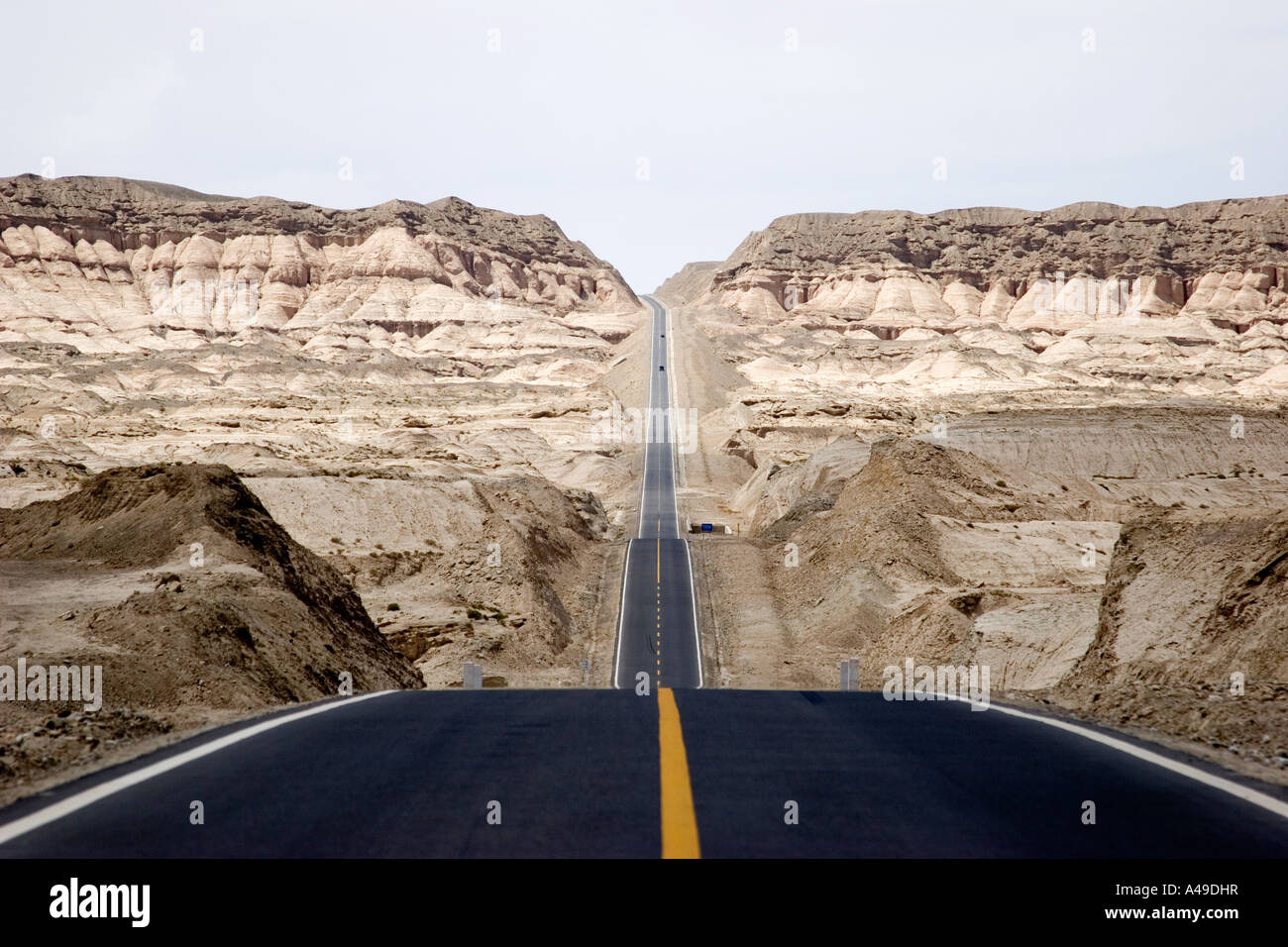 Undulation Road Stock Photos & Undulation Road Stock Images - Alamy