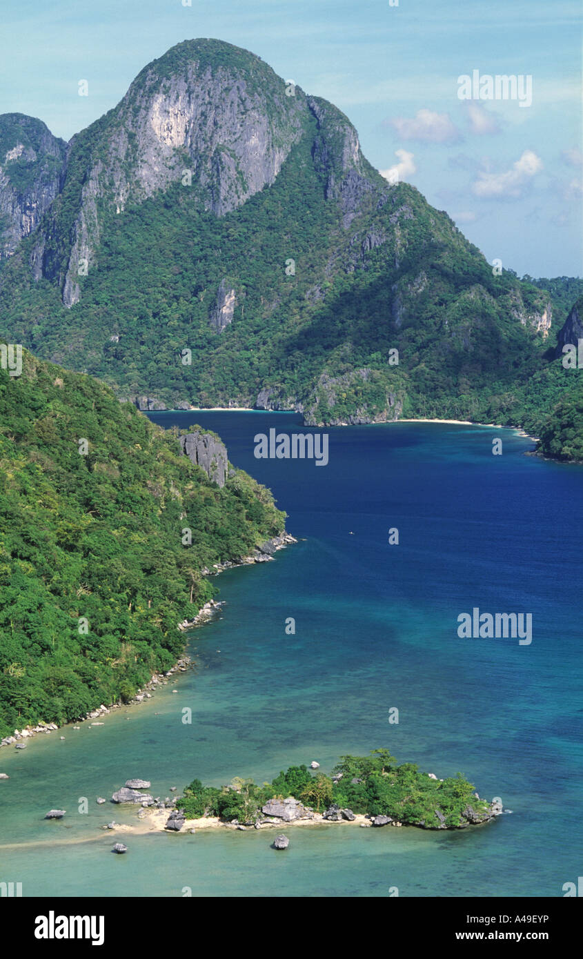 Limestone cliff in the Bacuit archipelago Palawan Philippines Southeast ...