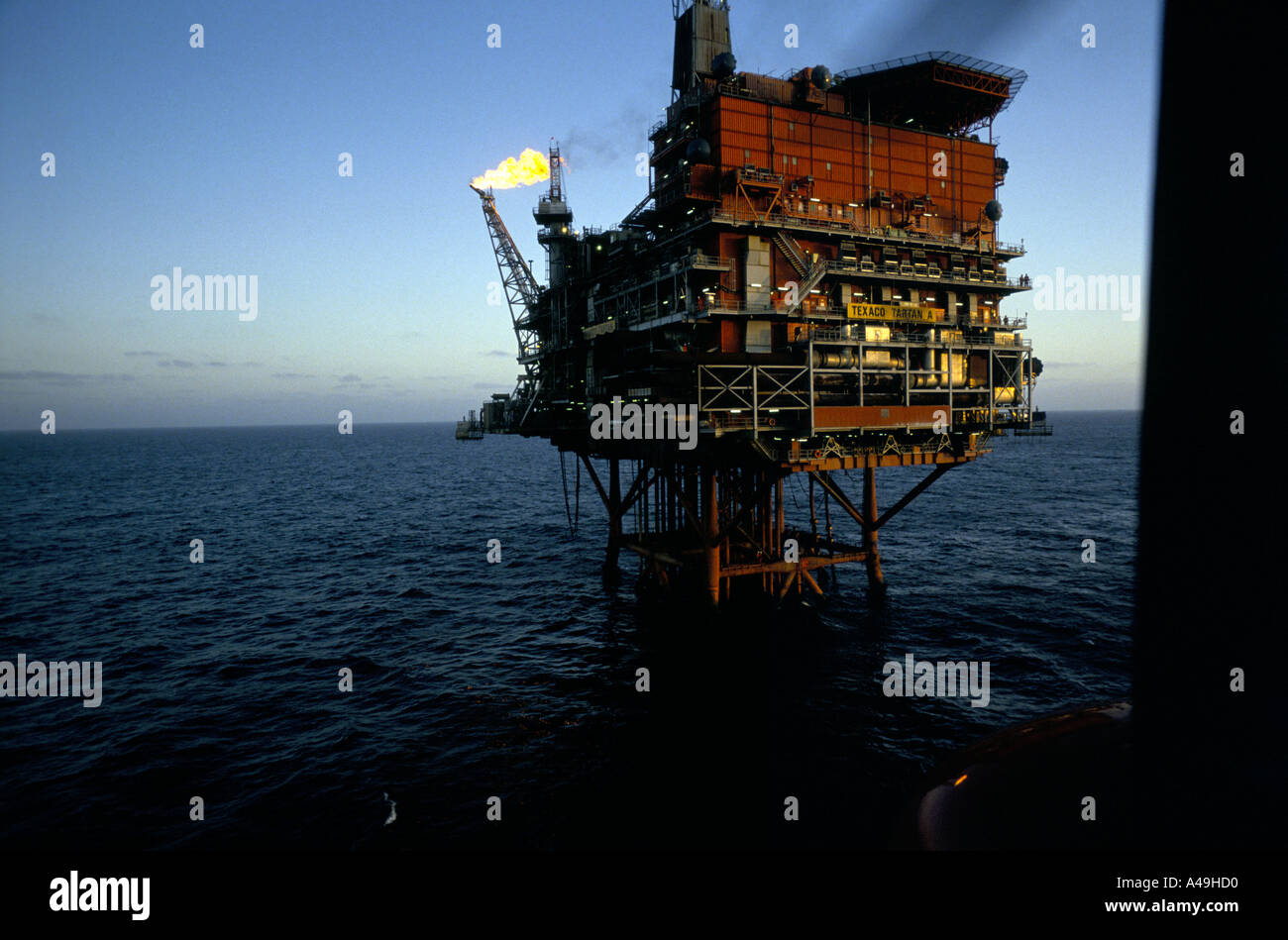 Tartan oil hi-res stock photography and images - Alamy