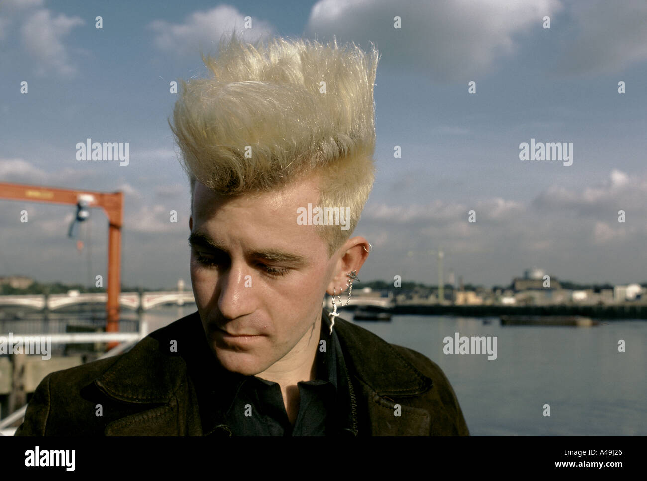 1980s punk fashion hi-res stock photography and images - Alamy