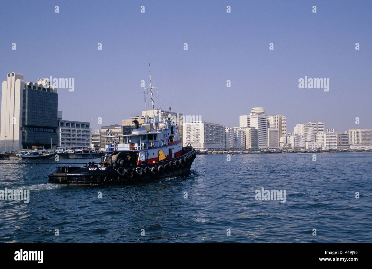 Dubai United Arab Emirates 1990 High Resolution Stock Photography and ...