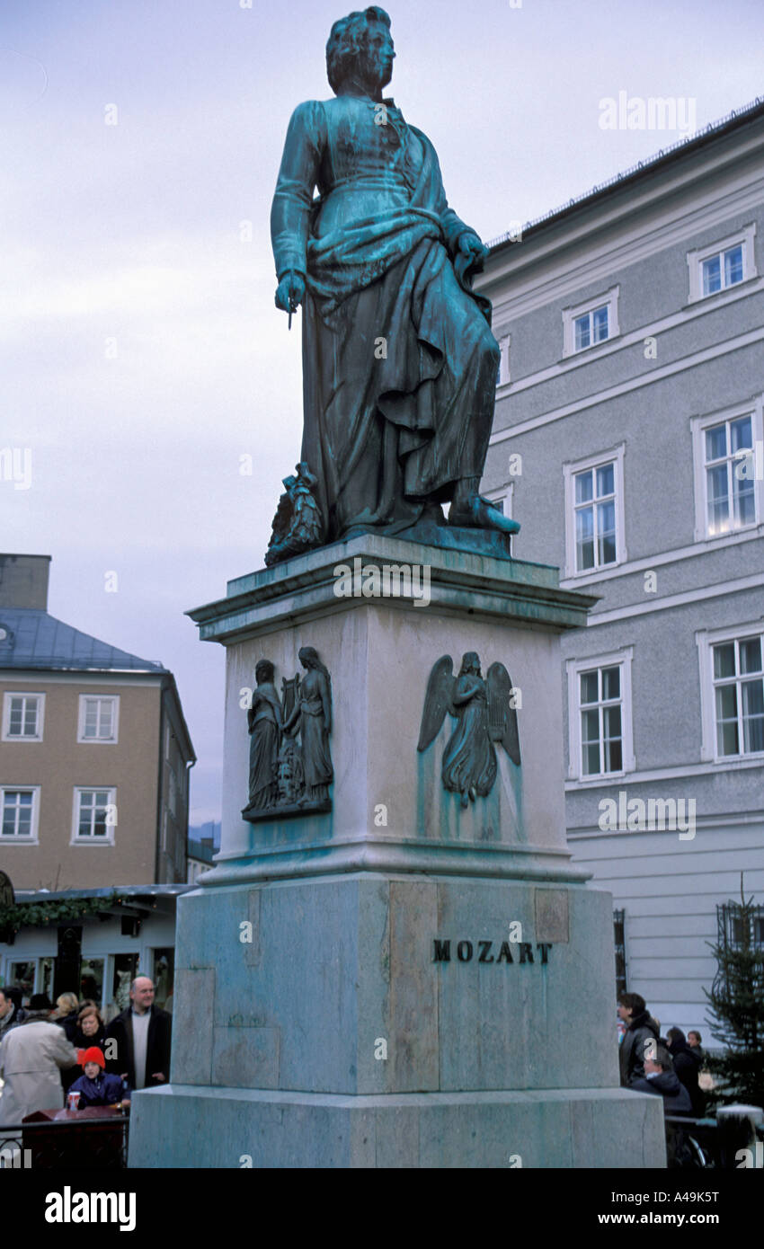 Mozart statue Mozart Square Salzburg Austria Europe Stock Photo - Alamy