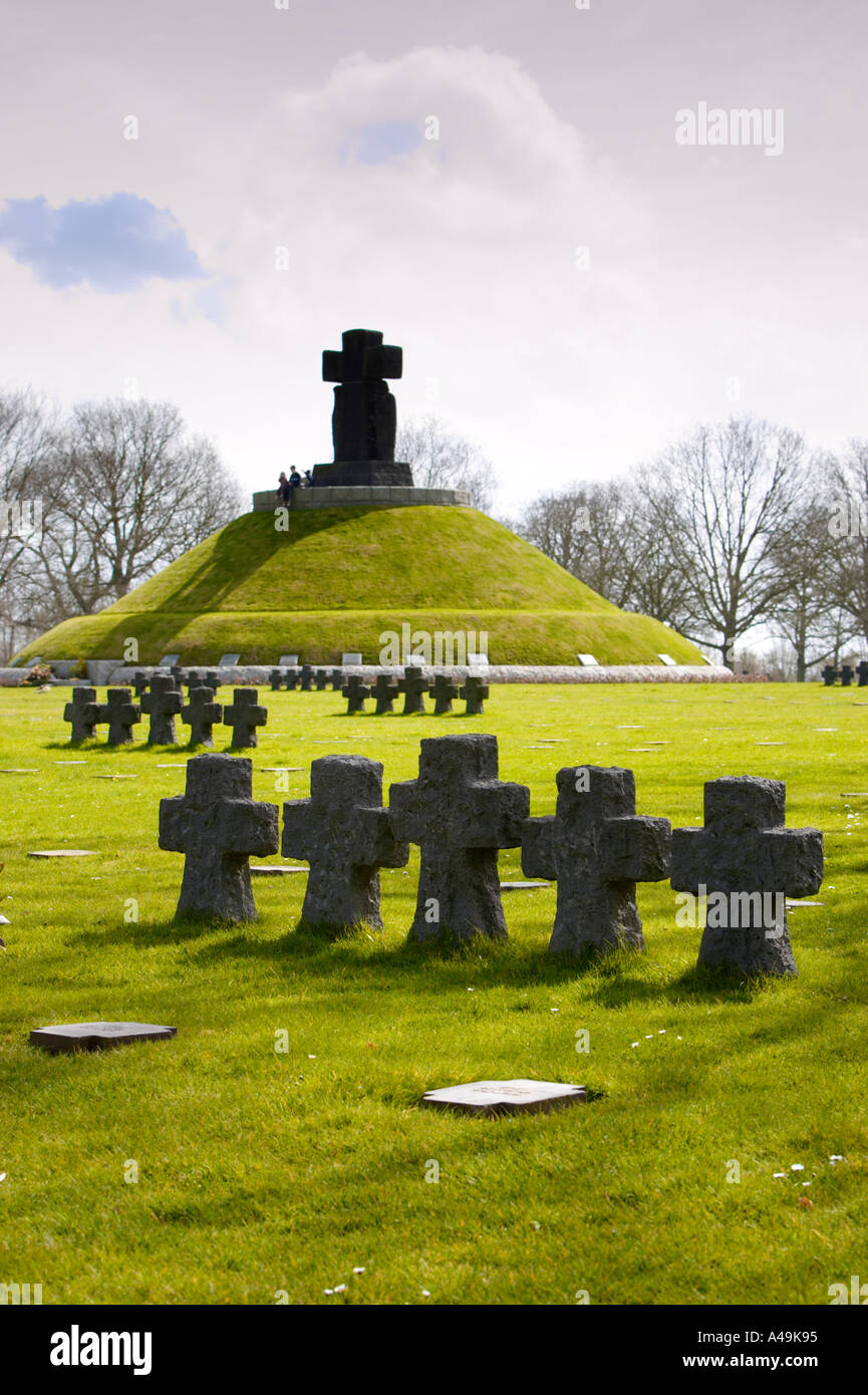 Crosses german graves hi-res stock photography and images - Alamy