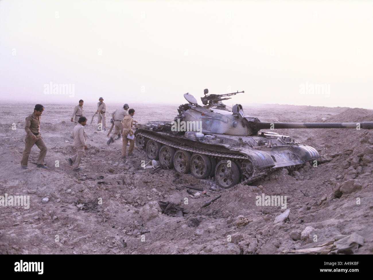 Iraqi soldiers 1980 hi-res stock photography and images - Alamy
