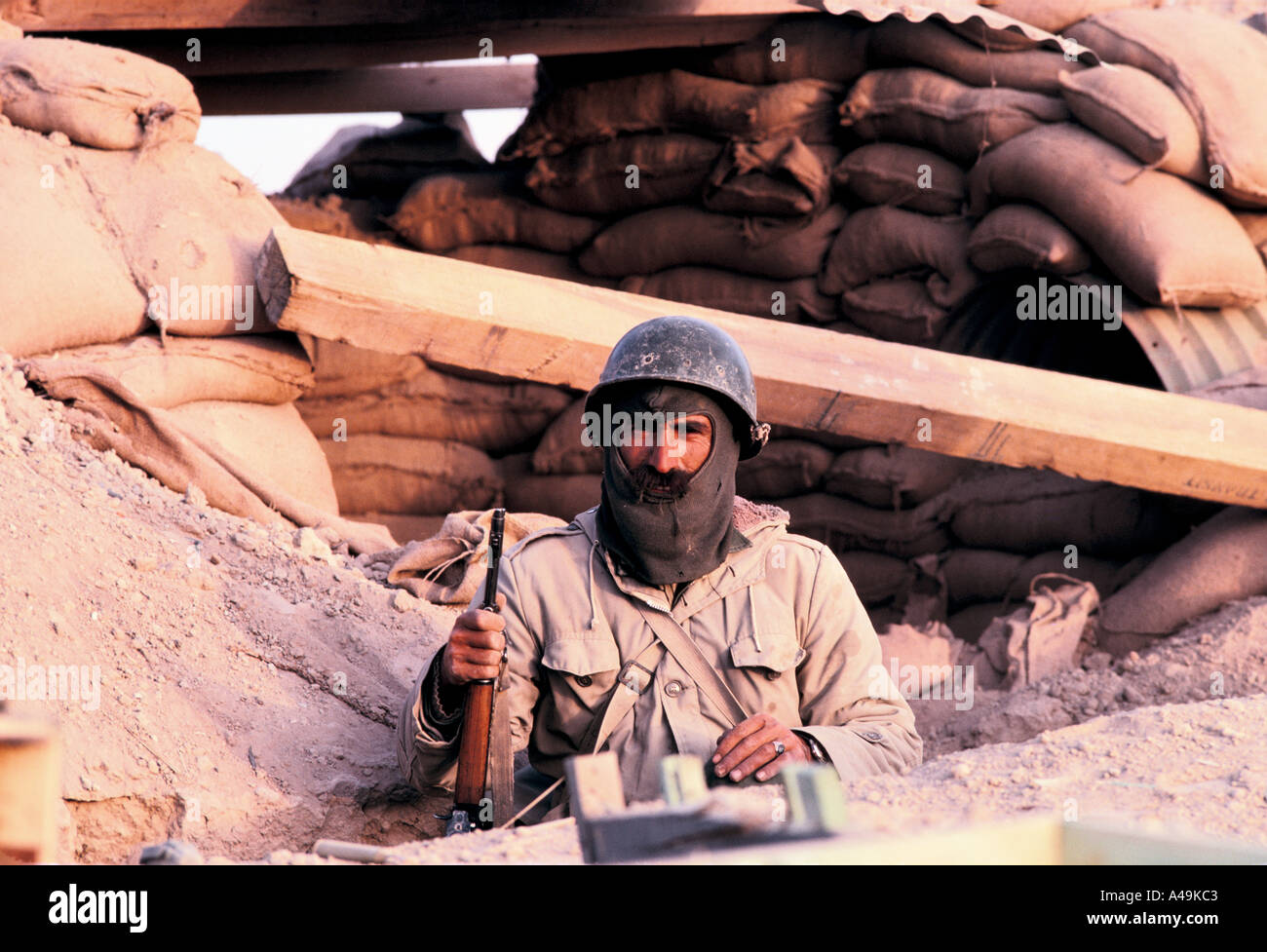 Iran iraq 1980 hi-res stock photography and images - Alamy