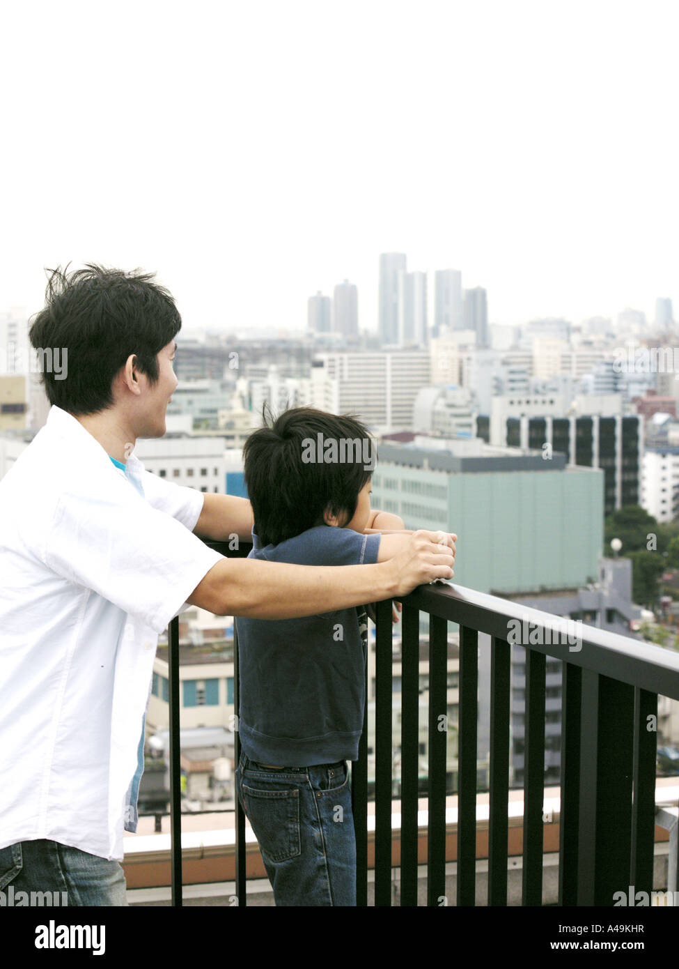 Asian boy father profile hi-res stock photography and images - Alamy