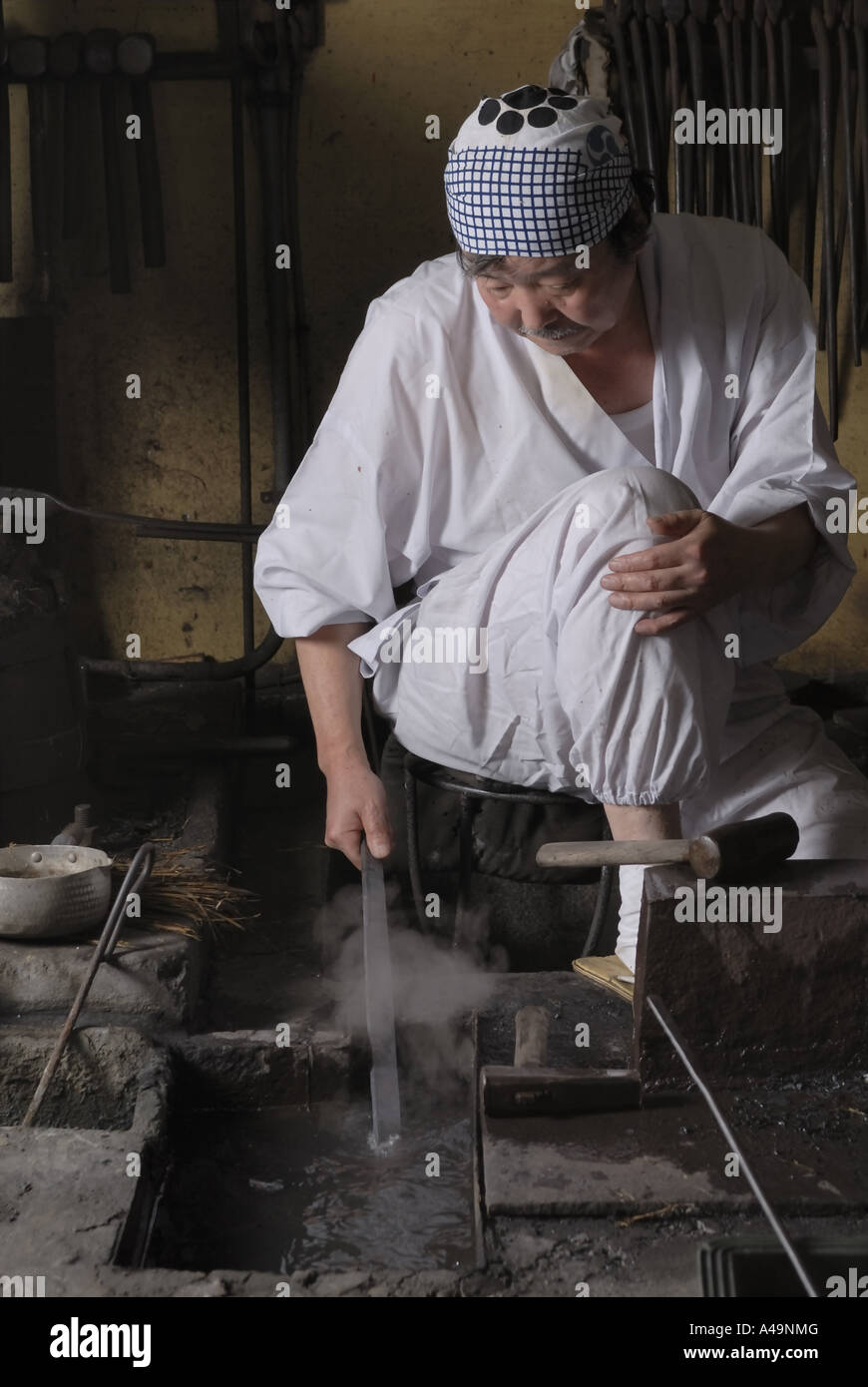 Heated metal rod hi-res stock photography and images - Alamy