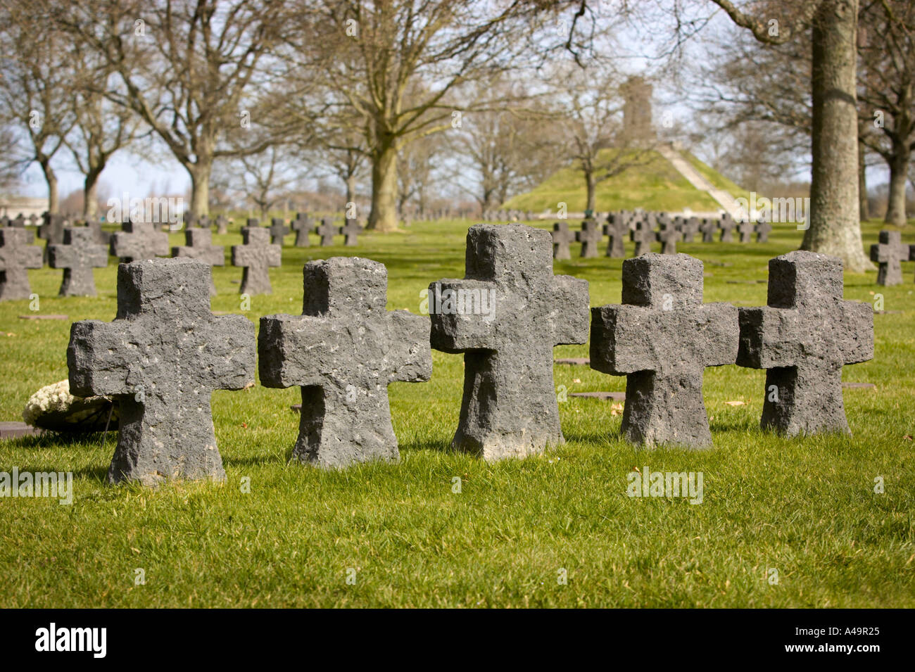 Ww2 military cemetery hi-res stock photography and images - Alamy