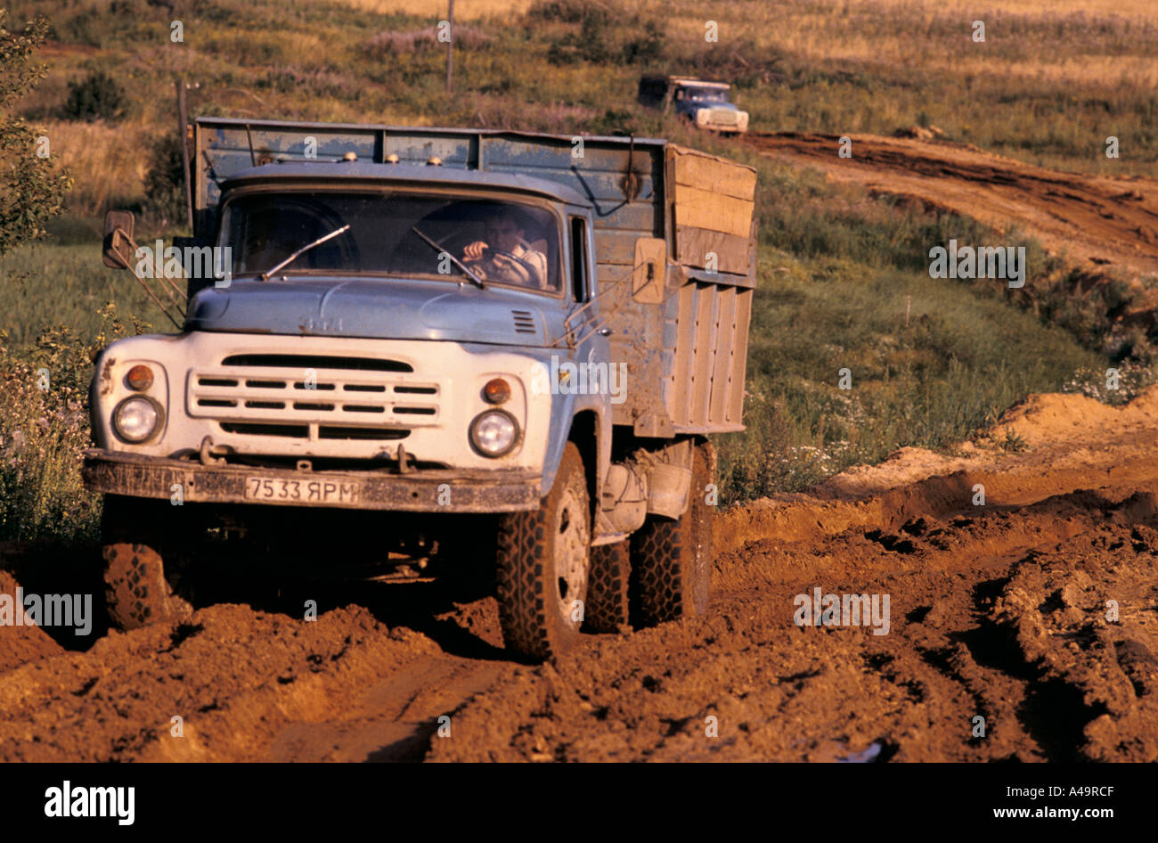 russia empty lorries going to pick up grain from harvesting in the ...