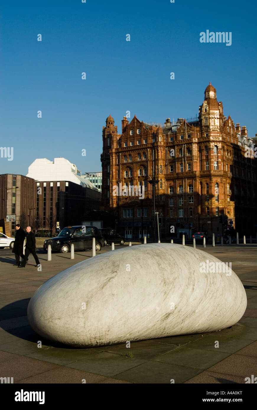Carrara marble monolith barbirolli square hi-res stock photography and ...