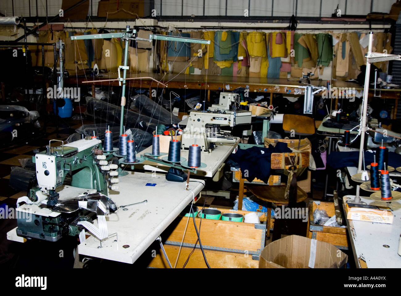 Sewing factory hi-res stock photography and images - Alamy