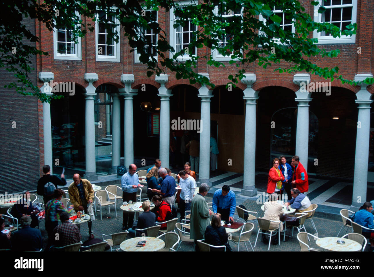 Pavement cafe / Amsterdam Stock Photo - Alamy
