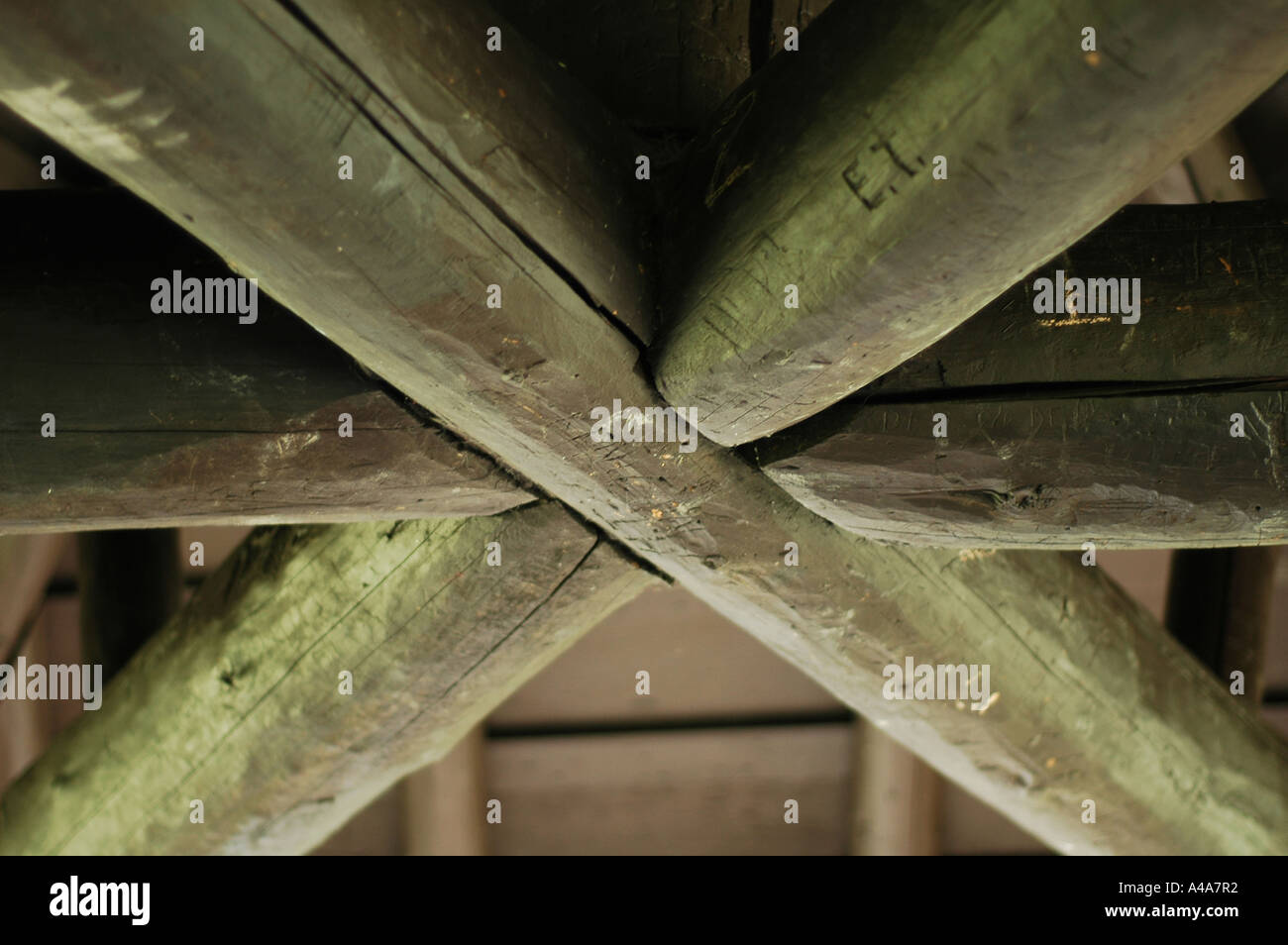 Wooden Crossbeam Support Stock Photo - Alamy