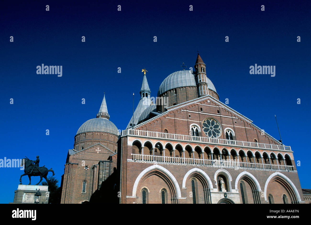 Saint Anthony of Padua Basilica Padua Veneto Italy Stock Photo - Alamy