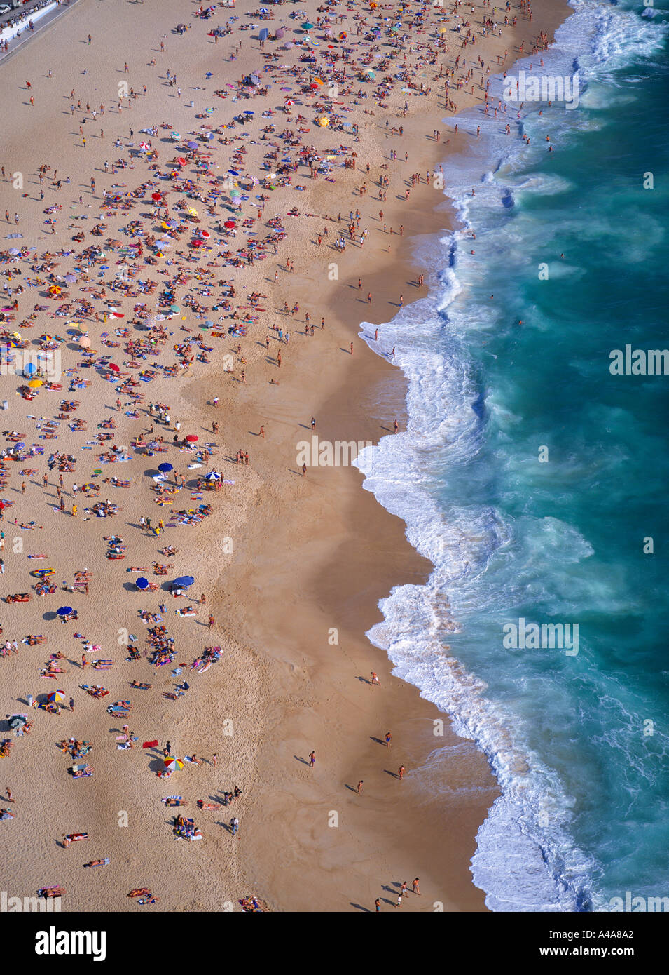 Beaches of nazare hi-res stock photography and images - Alamy