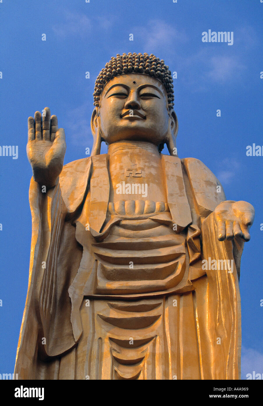 Light of buddha mountain hi-res stock photography and images - Alamy