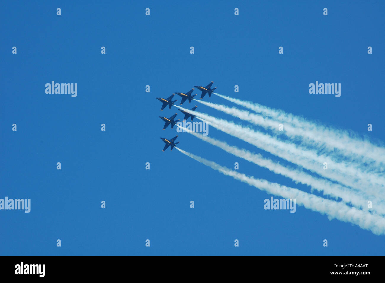 US Navy Blue Angels Aerial Stunt Flight Team Stock Photo - Alamy
