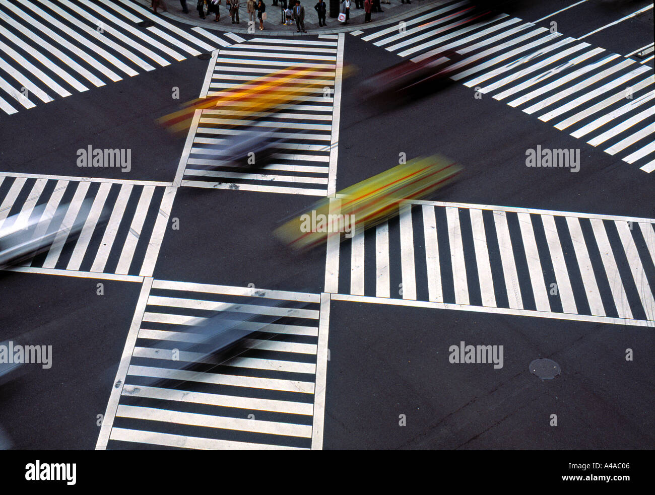 Pedestrian Crossing, Tokyo, Japan Stock Photo - Alamy