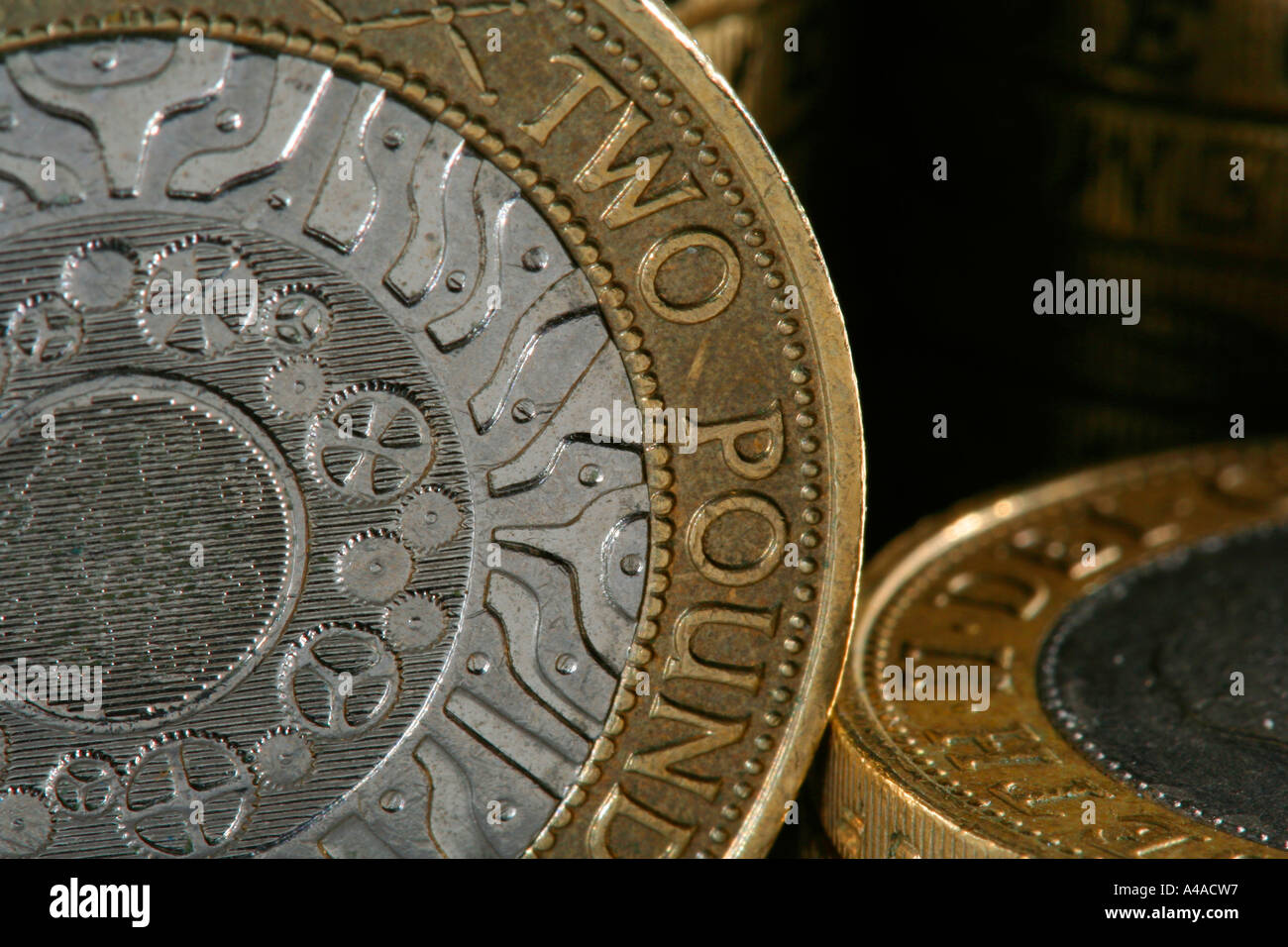 £2 pound coins Stock Photo - Alamy
