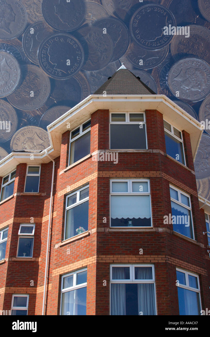 Money and House Stock Photo - Alamy