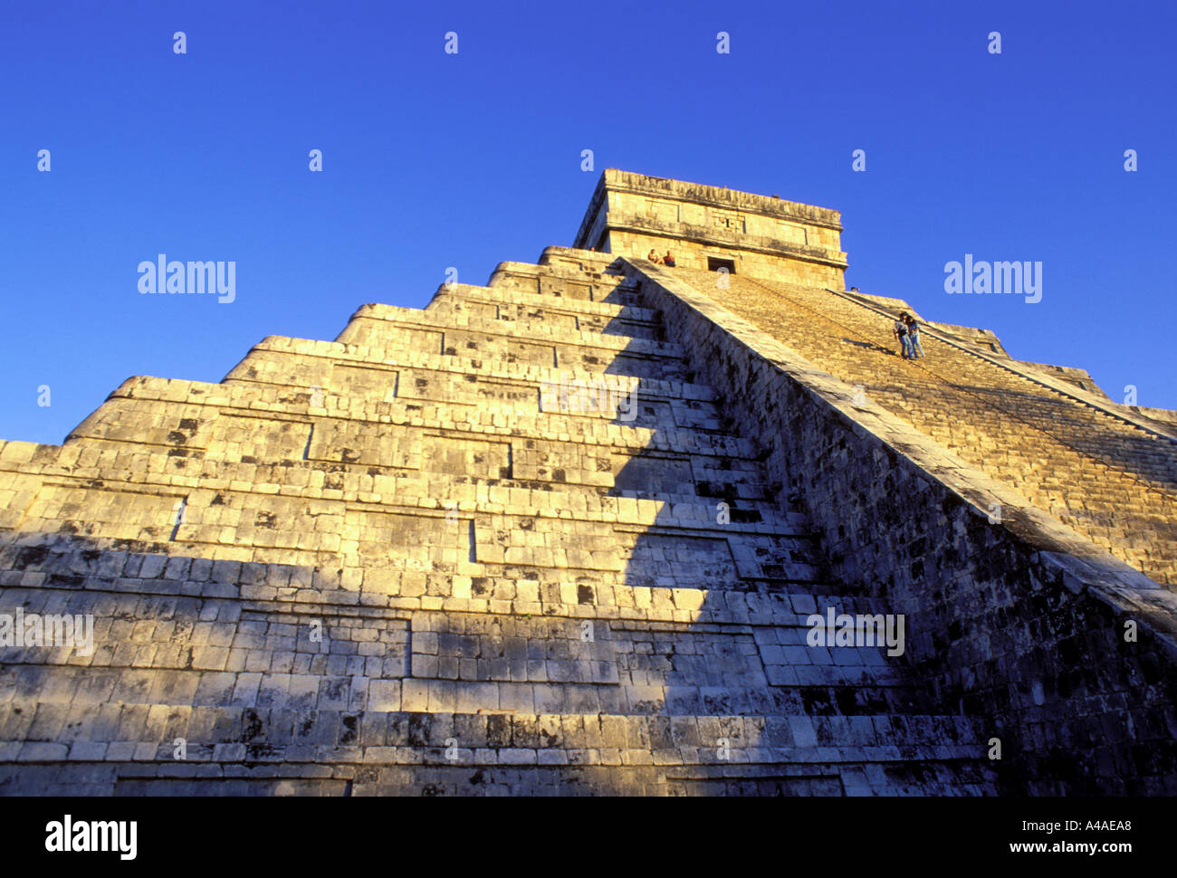 Pyramid at Chichen Itza Yucatan Mexico Stock Photo - Alamy