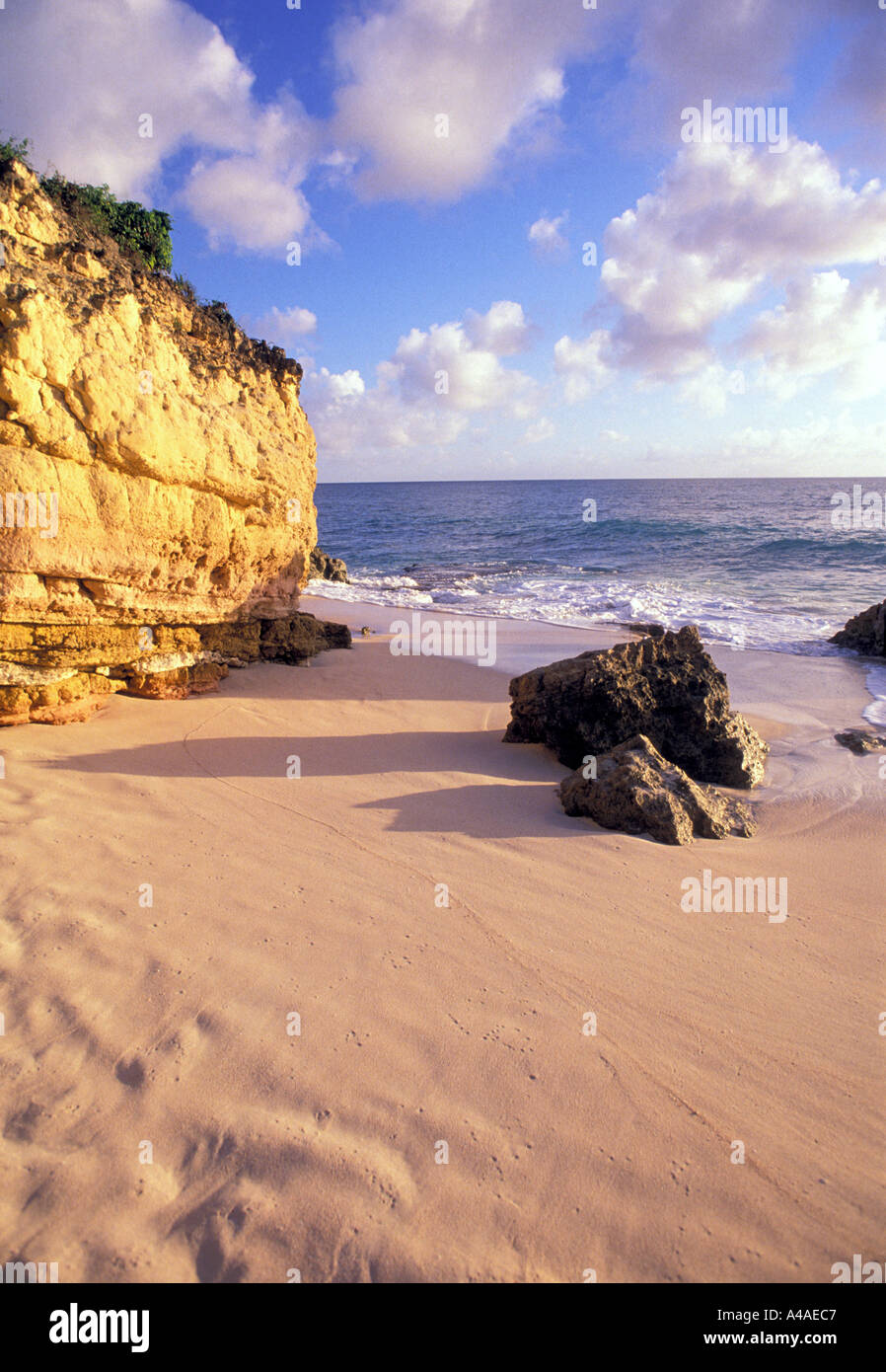 Cupecoy beach st martin hi-res stock photography and images - Alamy