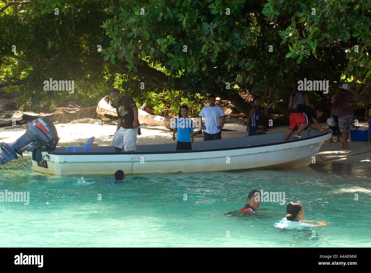 Chuuk people local hi-res stock photography and images - Alamy