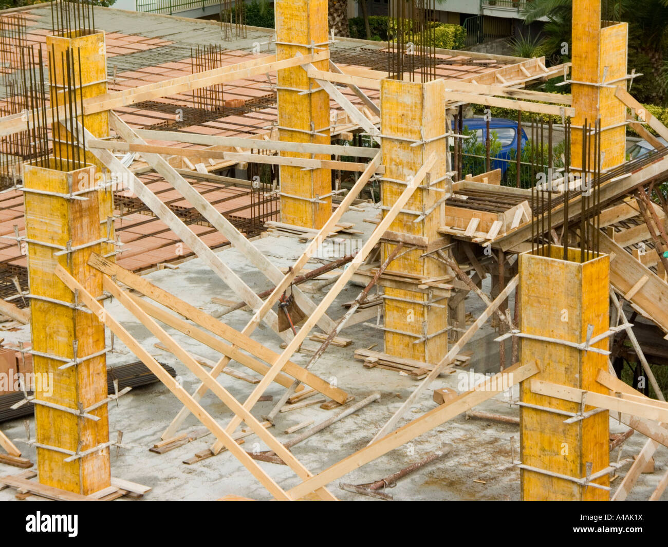 Bulding construction site, concrete Stock Photo - Alamy