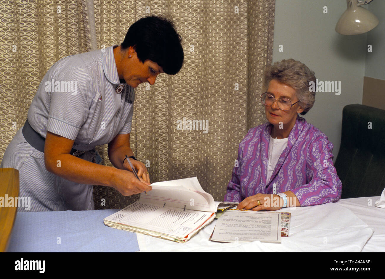 preparing patient for surgery bedford hosptial 1994 Stock Photo - Alamy