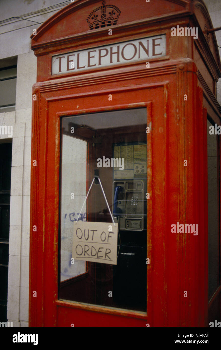 Public telephone out of order hi-res stock photography and images - Alamy