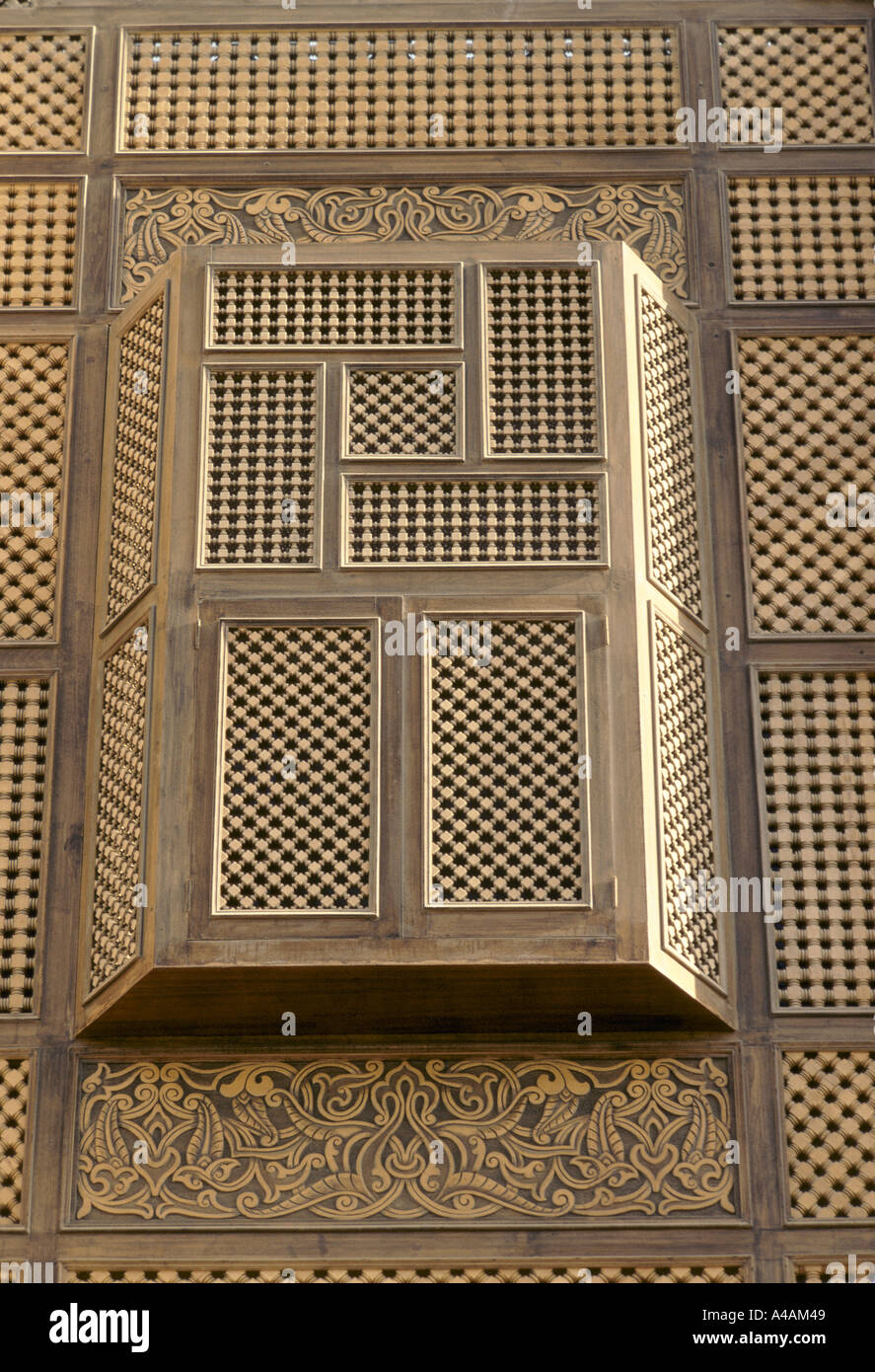 Intricate lattice work hi-res stock photography and images - Alamy