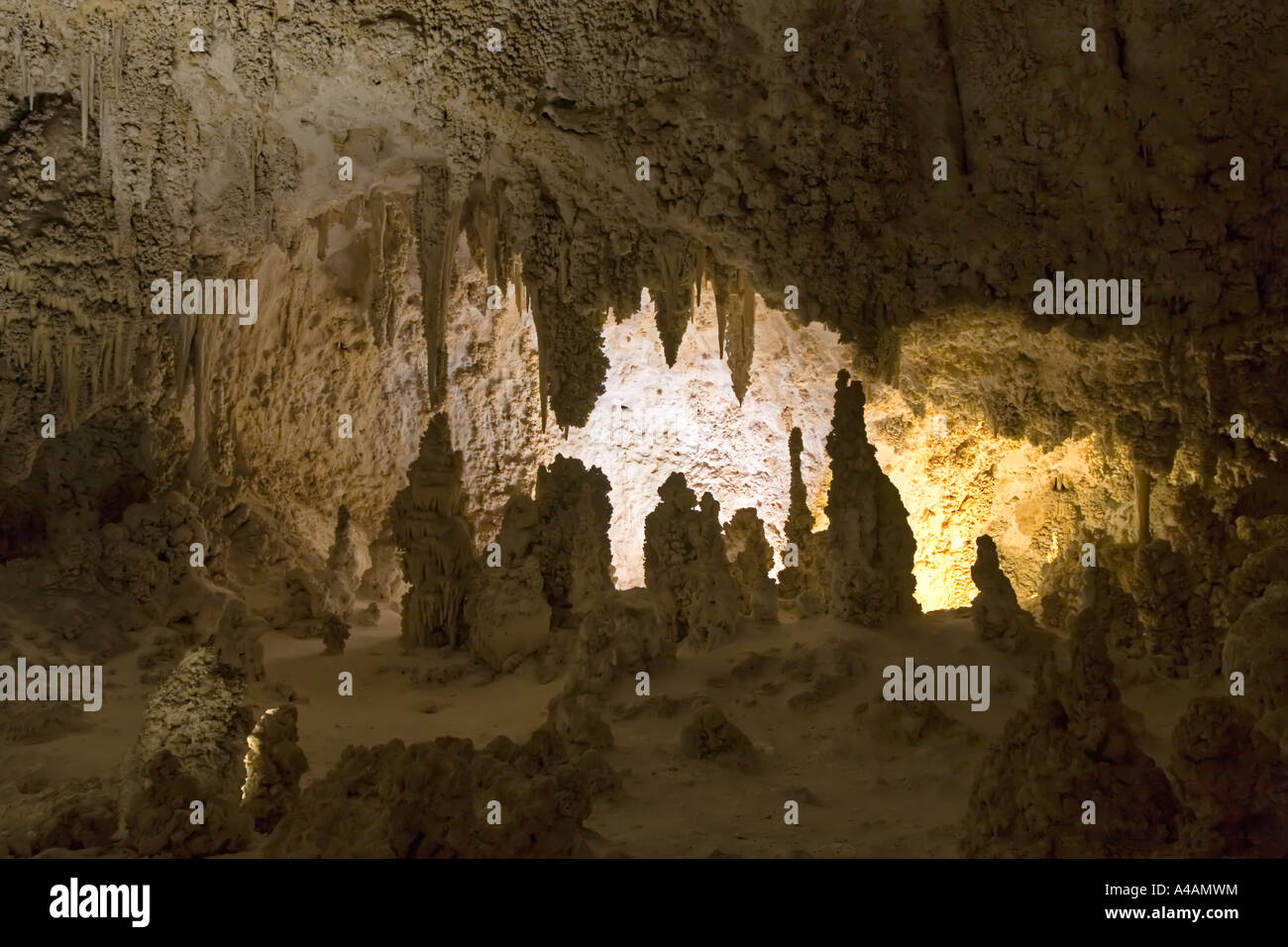 Big room largest cave in hi-res stock photography and images - Alamy