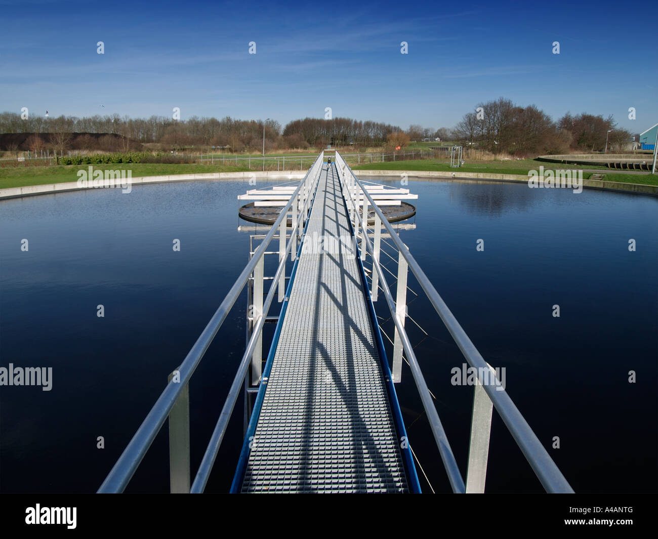 H2o management hi-res stock photography and images - Alamy