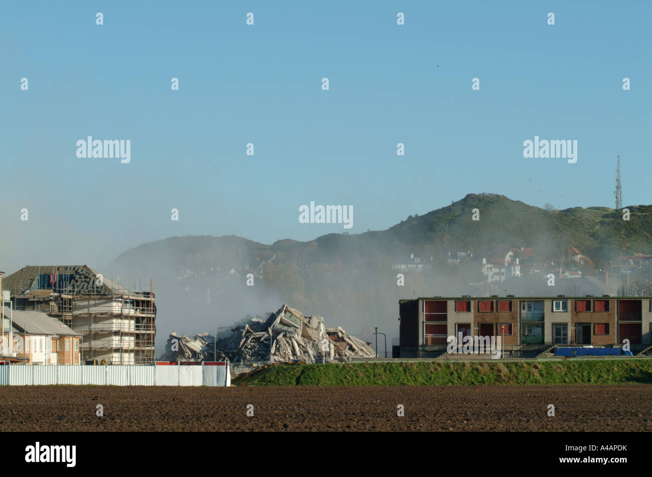 Explosive demolition hi-res stock photography and images - Alamy