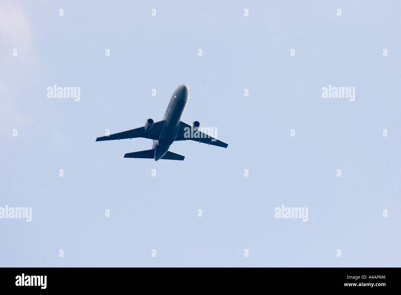 Modern business jet flying overhead hi-res stock photography and images ...