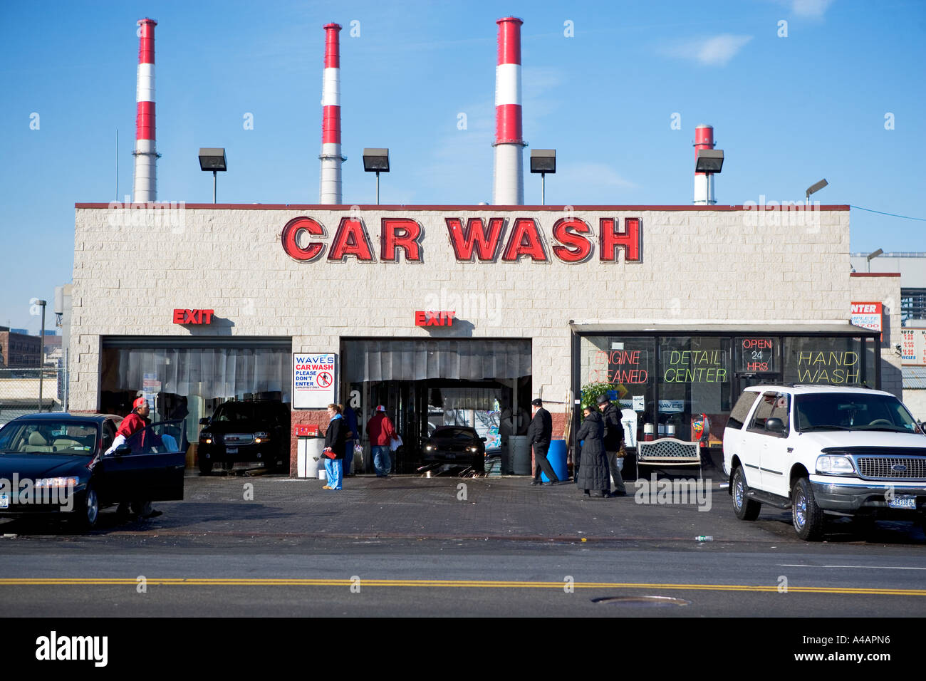 Car wash exit hi-res stock photography and images - Alamy