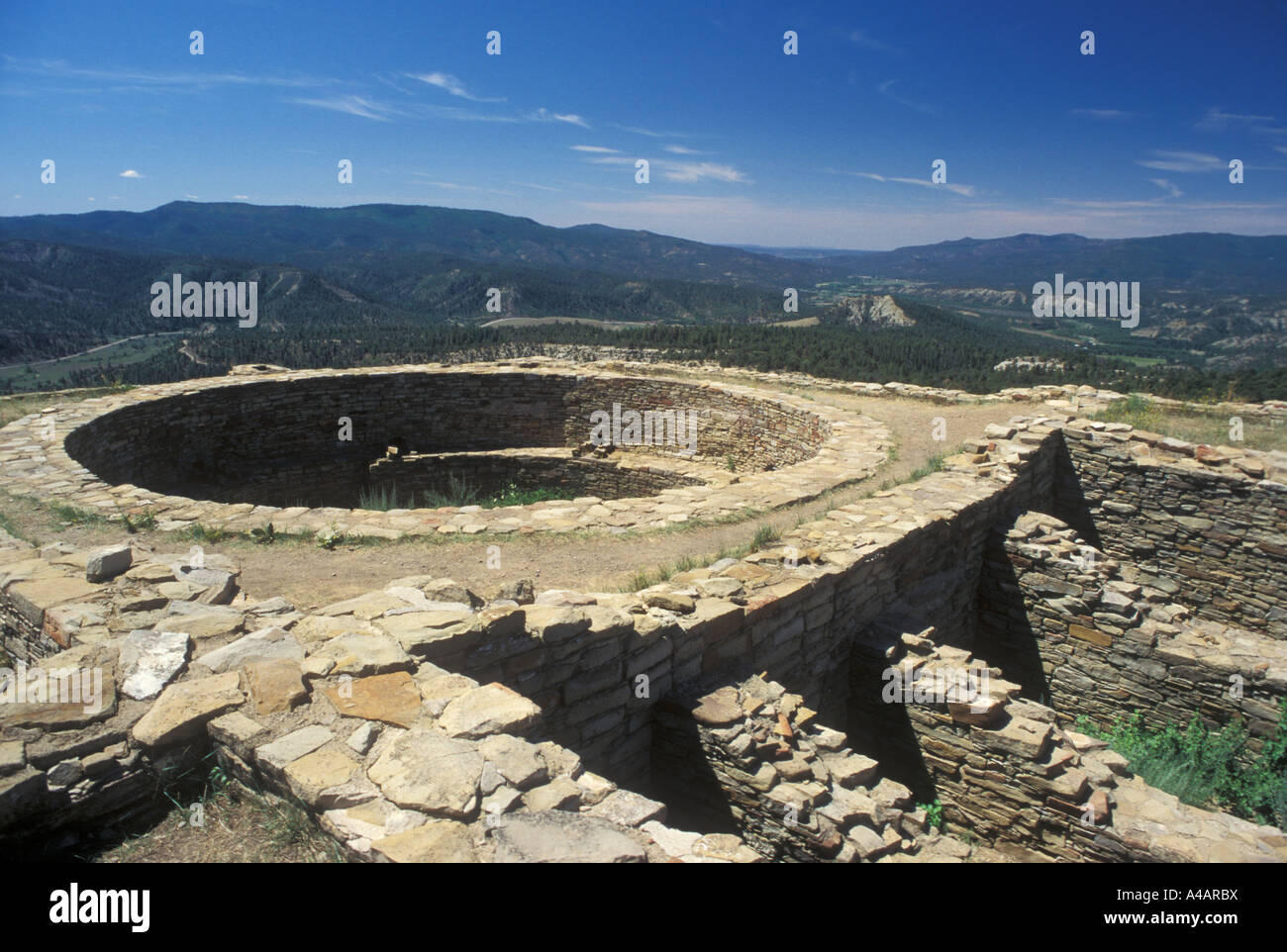 Religious kiva hi-res stock photography and images - Alamy