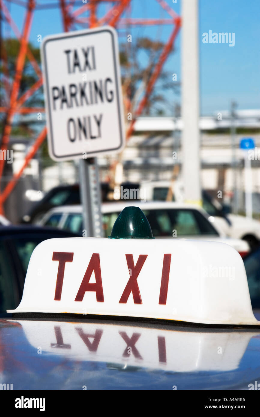 Taxi stand parking only sign signs information hi-res stock photography ...