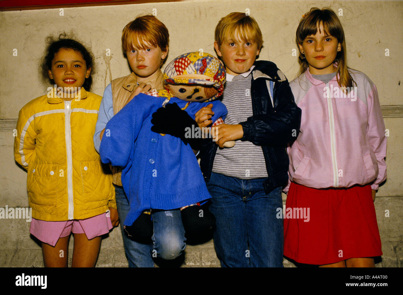 kids in liverpool in 1985 1985 Stock Photo - Alamy