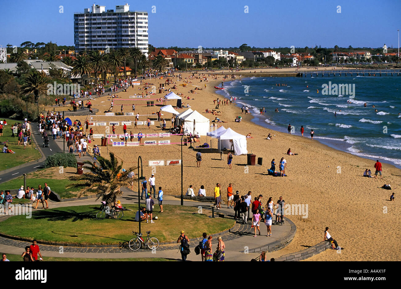 Australian men exercising hi-res stock photography and images - Alamy