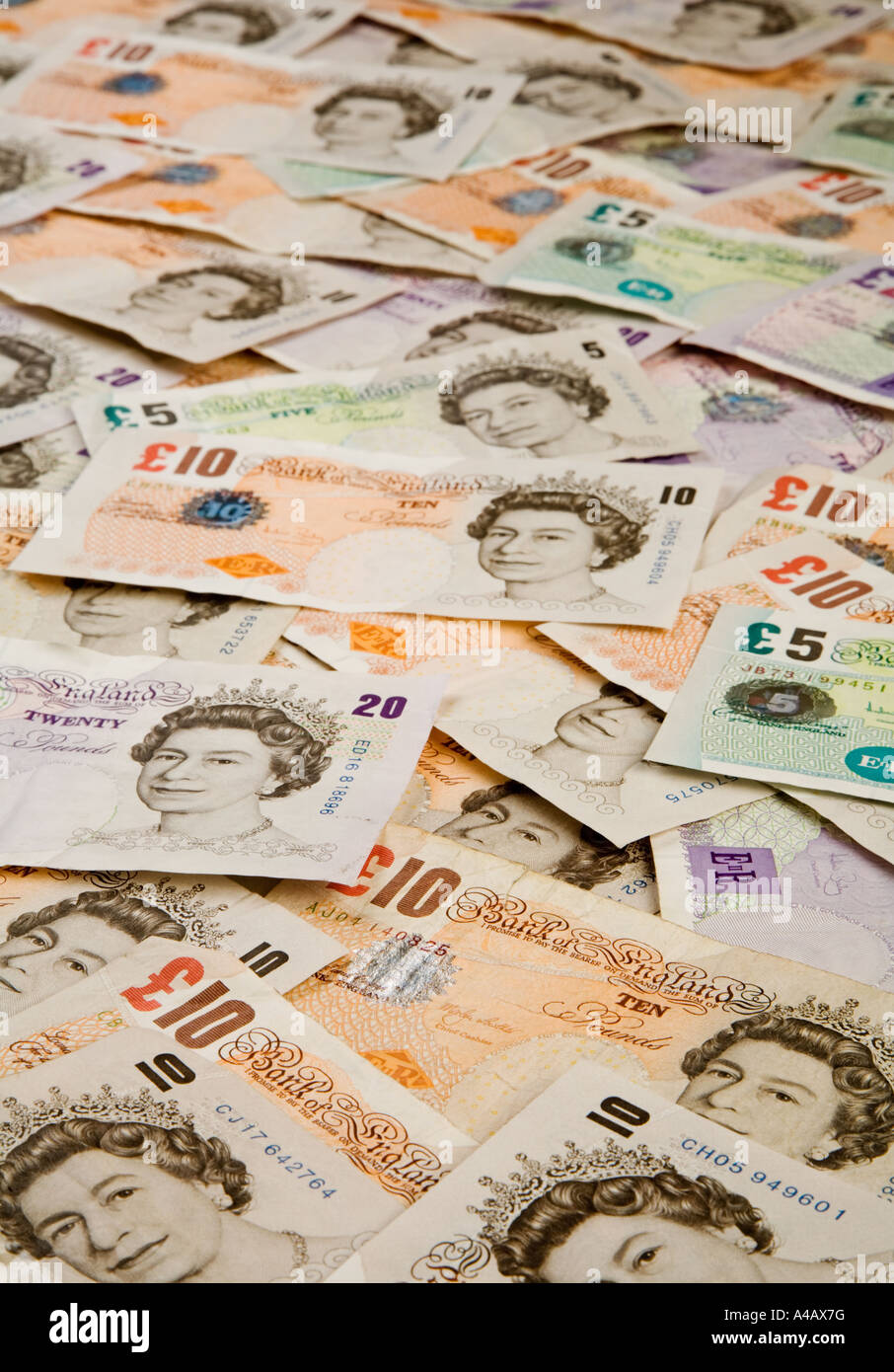 Used 5 10 and 20 pound notes Stock Photo - Alamy