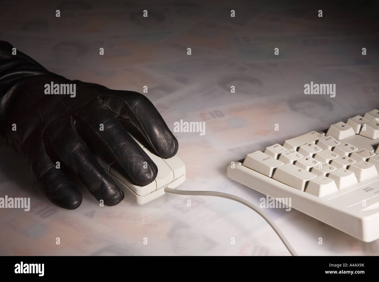 Cyber thieves hi-res stock photography and images - Alamy