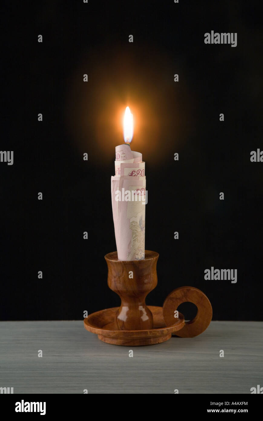 Money burn uk hi-res stock photography and images - Alamy