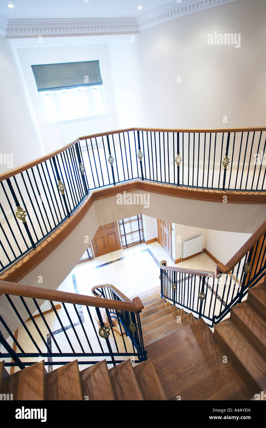 Grand entrance stairway interior hi-res stock photography and images ...