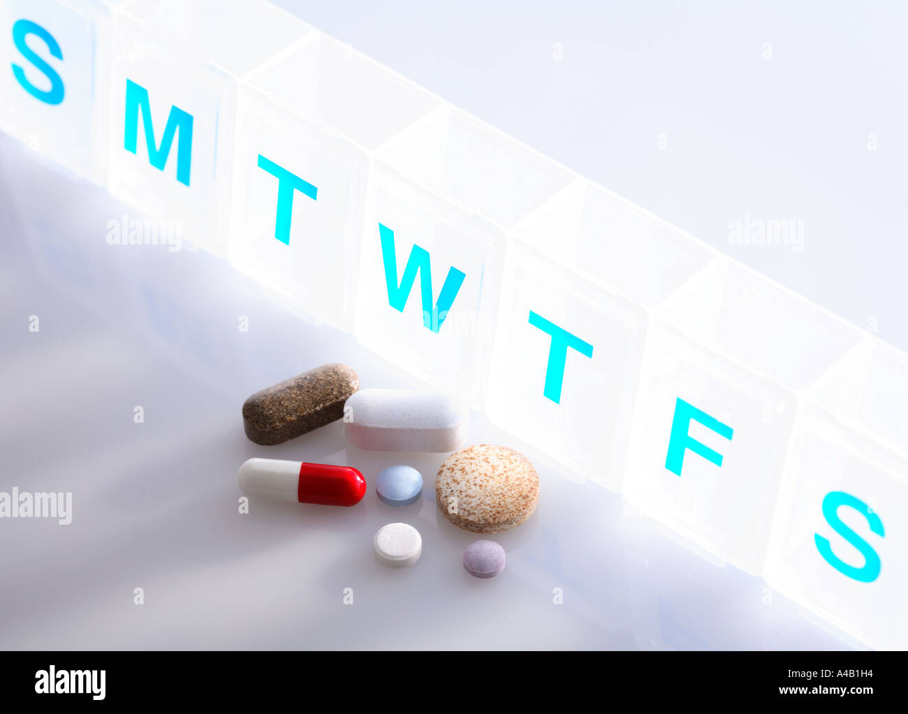 Daily dosing hi-res stock photography and images - Alamy