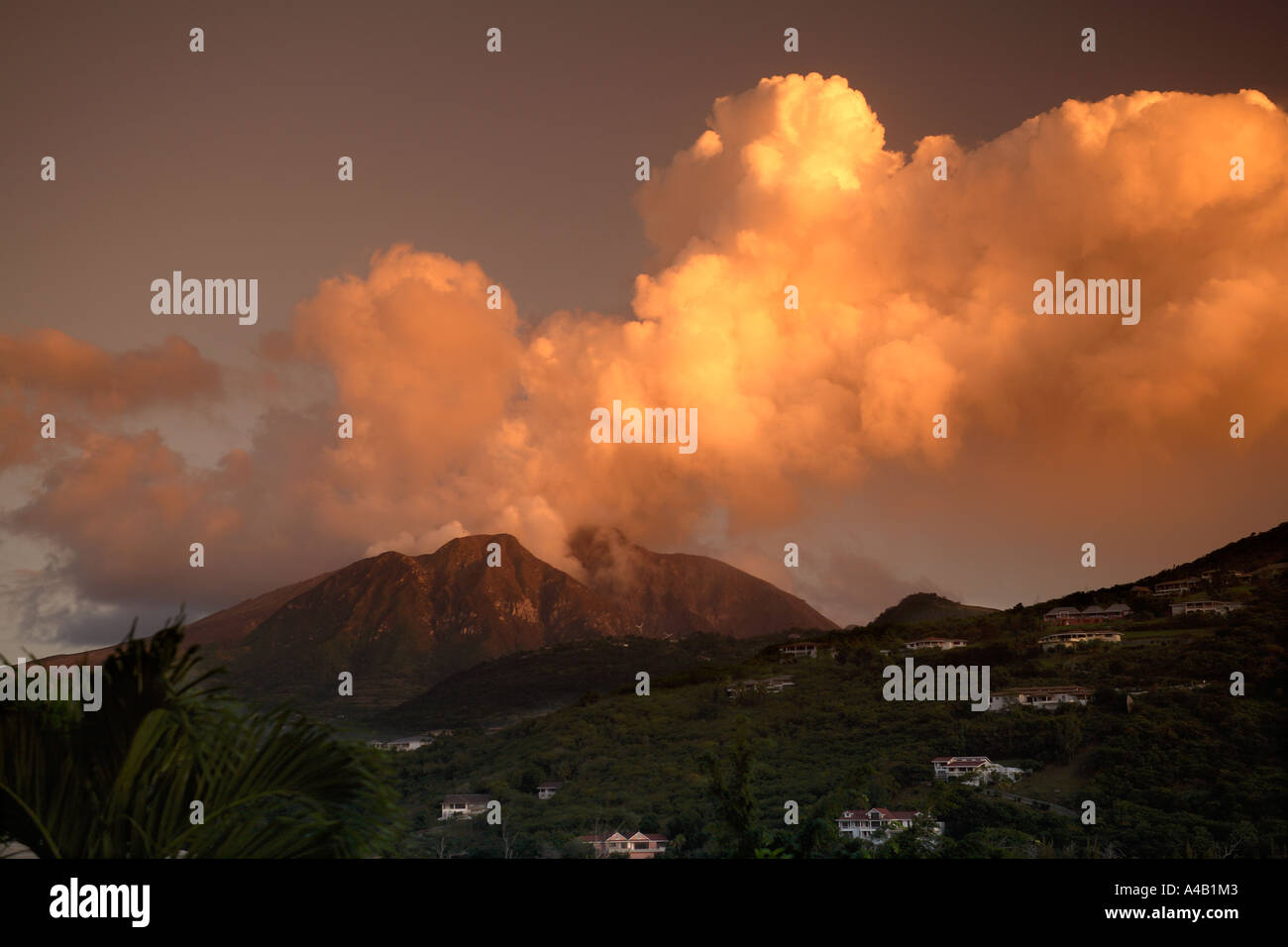 Montserrat volcano hi-res stock photography and images - Alamy