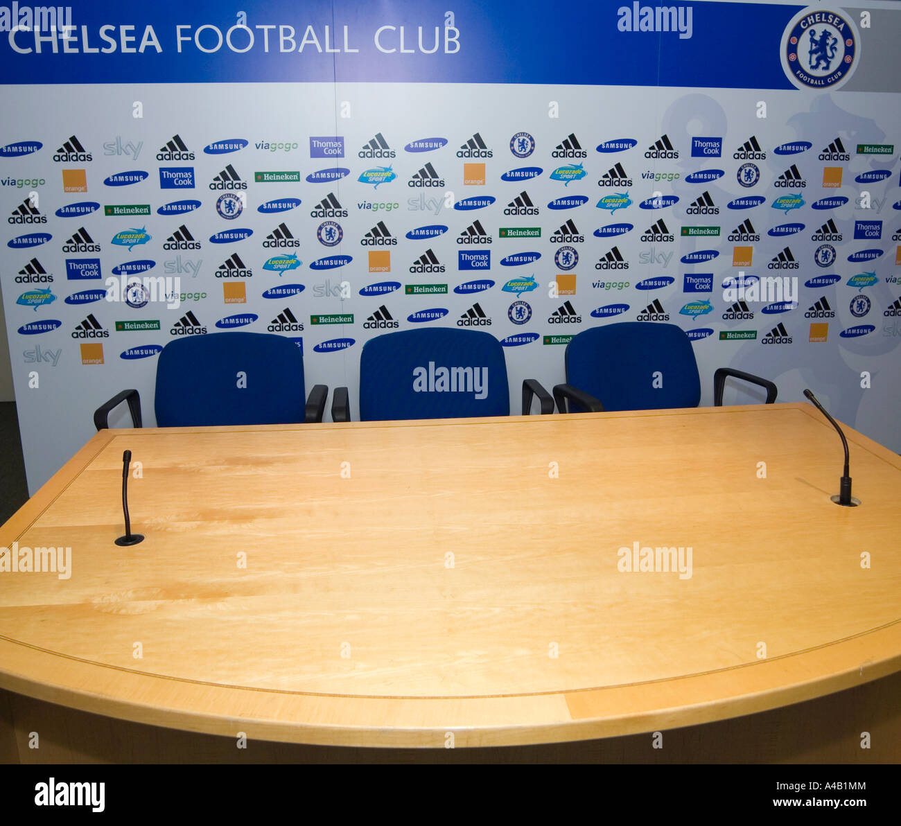 Chelsea football club signing on table Stock Photo - Alamy