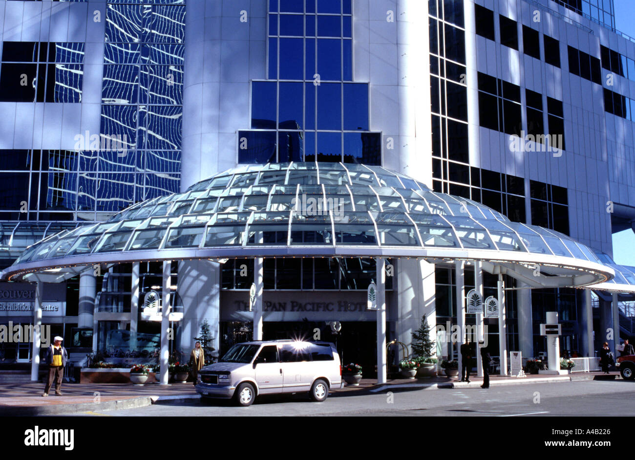 Pan pacific building hi-res stock photography and images - Alamy